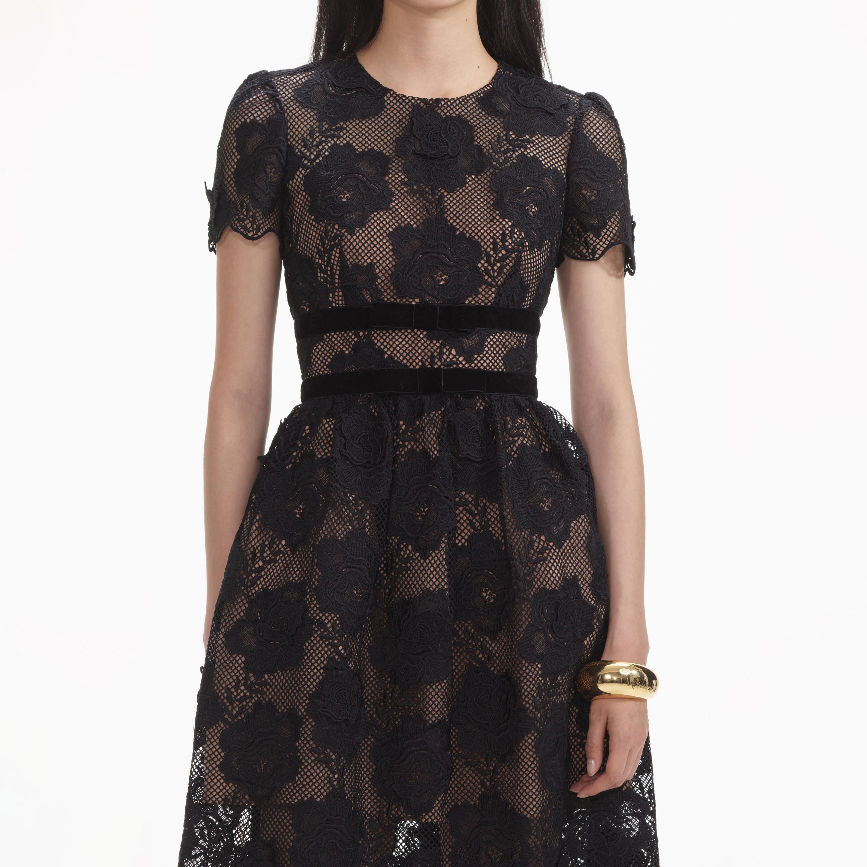 Black Lace Velvet Bow Midi Dress – self-portrait-US